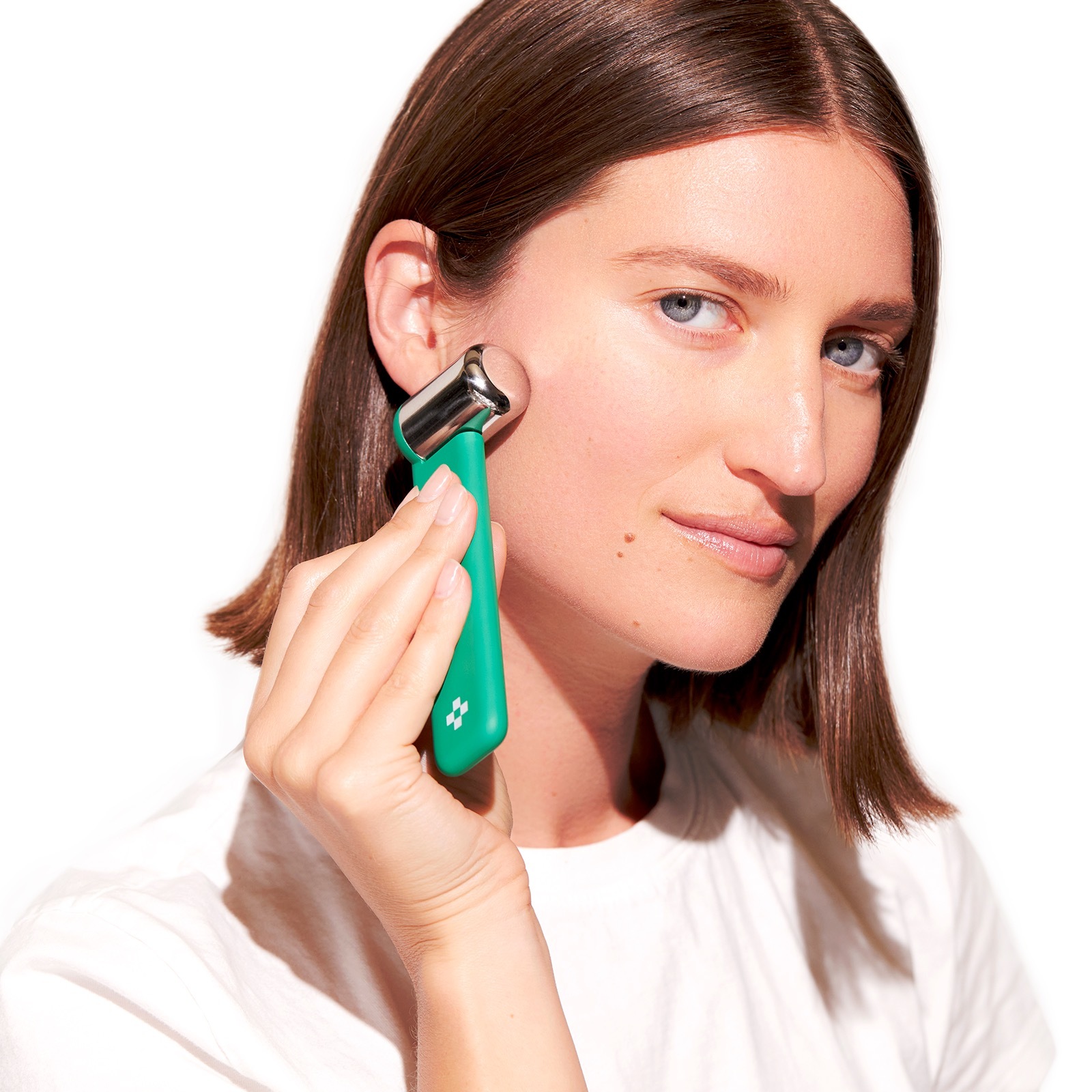 How To Use An Ice Roller – Doré